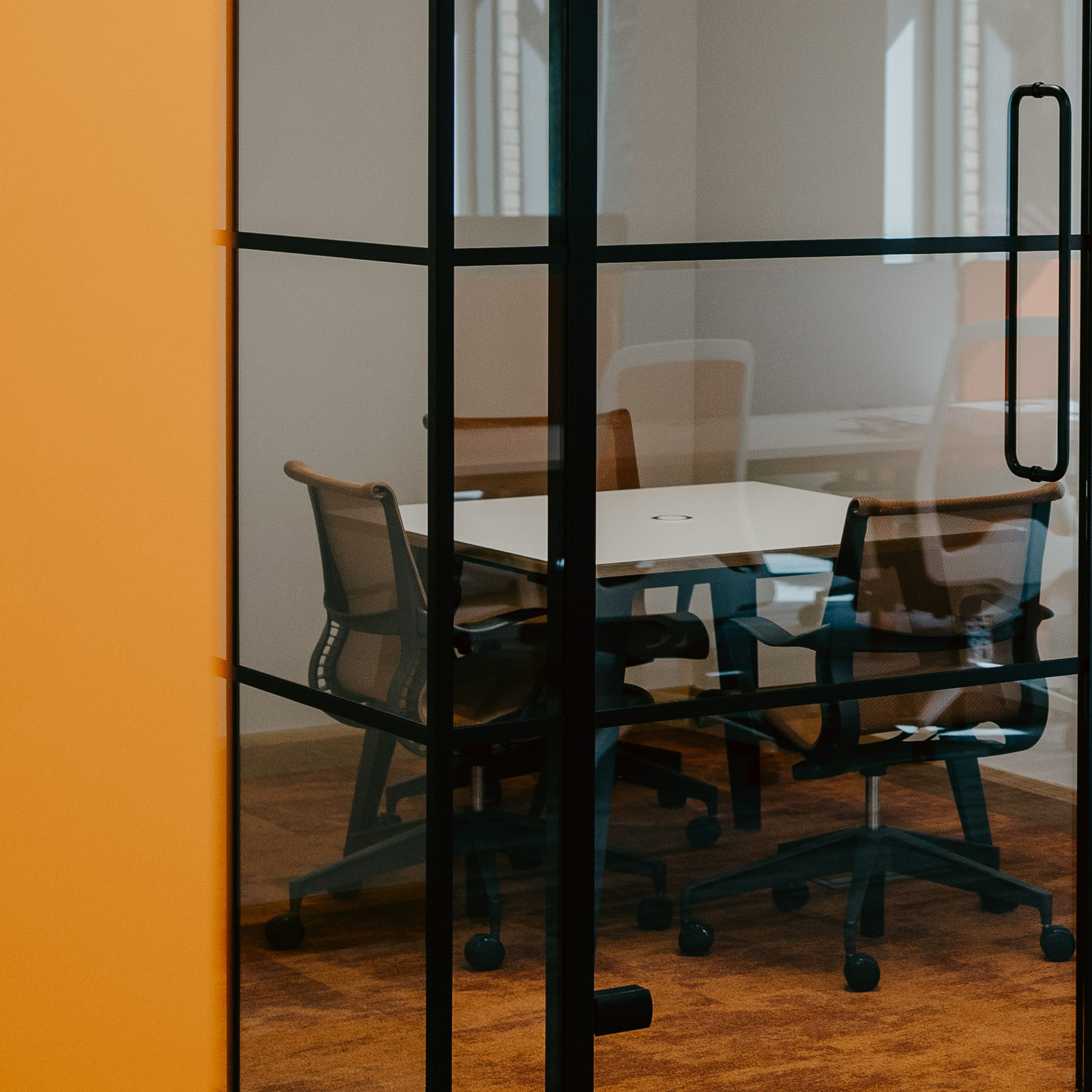 Expertise Glass Partitioning Nottingham | Vision Projects